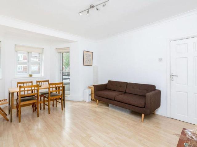 Harford Street, Stepney, London E1, 3 bed flat to rent, £3,250 pcm | PrimeLocation