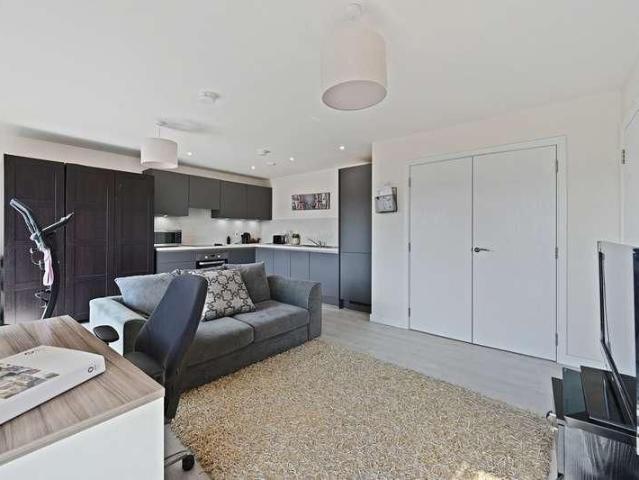 Hargrave Drive, Harrow, HA1