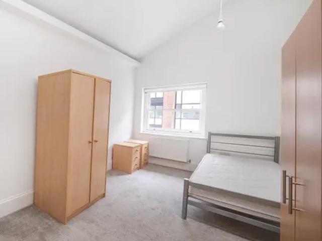 Hari's Hairdressers, 88 Fulham Road, London, SW3 6HR, United Kingdom | 1 bed house for rent #166355178 | Rentberry