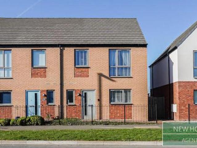 Harker Close Hucknall, Nottingham, 3 Bedroom Semi detached