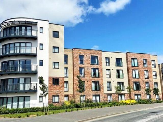 Harland Court, Bury St Edmunds, 2 Bedroom Flat