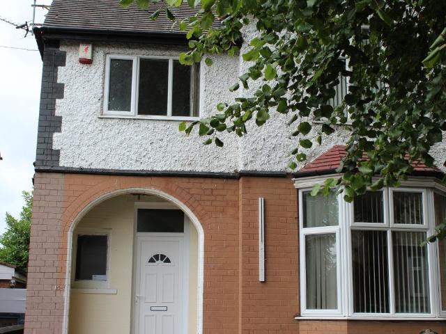 Harlaxton Drive, Nottingham NG7, 8 bed terraced house to rent, £542 pcm | PrimeLocation