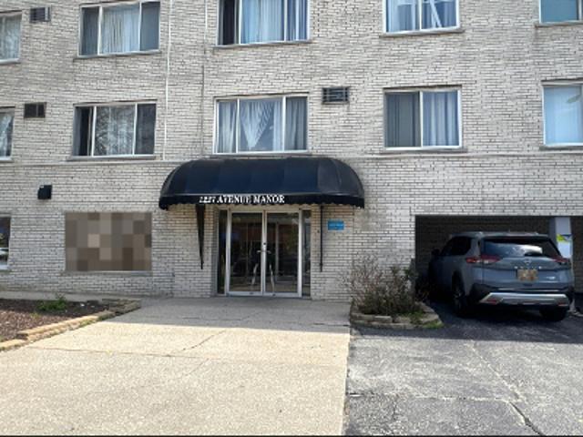 Harlem Ave Apt 506