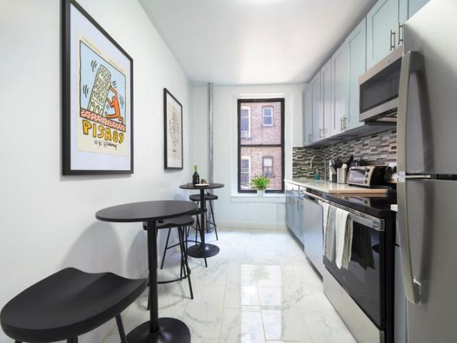 Harlem gem in prime location!