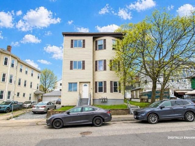 Harlem St, Worcester, Home For Sale