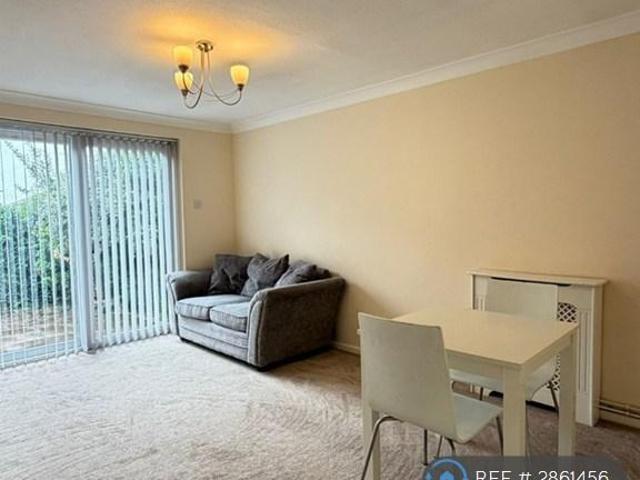 Harlech Avenue, Caversham, Reading, RG4 1 bed maisonette to rent £1,099 pcm £254 pw