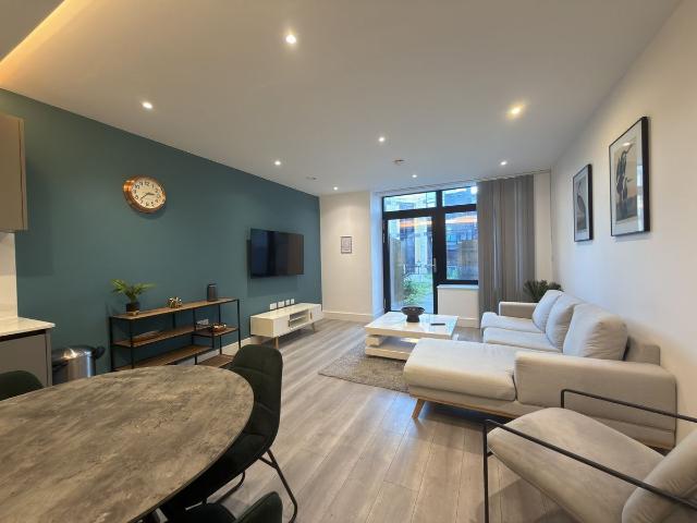 Harlequin Avenue, Brentford TW8, 2 bed flat to rent, £2,290 pcm | PrimeLocation