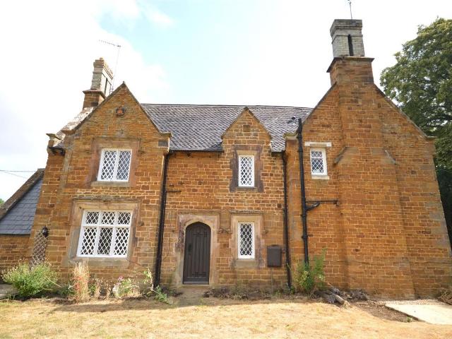 Harlestone Road, Church Brampton NN6, 2 bed end terrace house to rent, £1,400 pcm | PrimeLocation