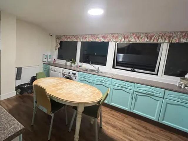 Harlesden Baptist Church, Acton Lane, London, NW10 8UX, United Kingdom | Room for rent #115023427 | Rentberry