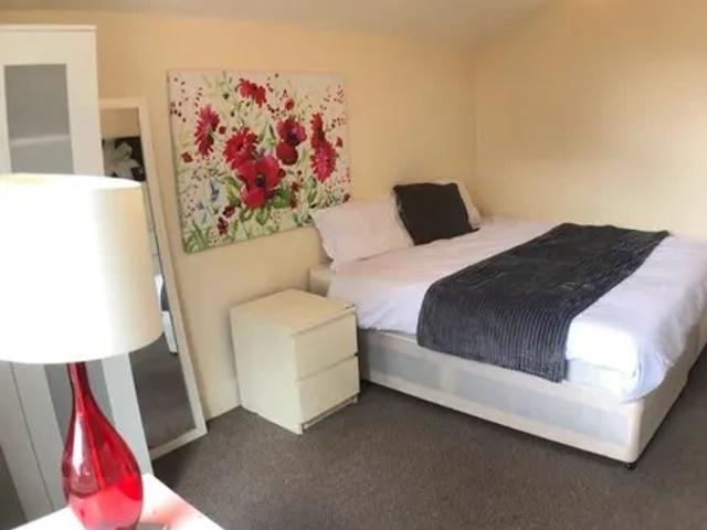 Harlesden Gardens, London, NW10 4EY, United Kingdom | Room for rent #168104243 | Rentberry