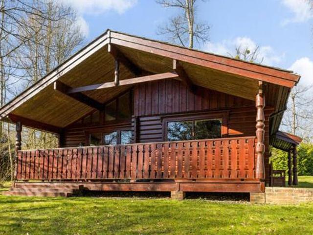 Harleyford, Henley Road, 2 Bedroom Detached
