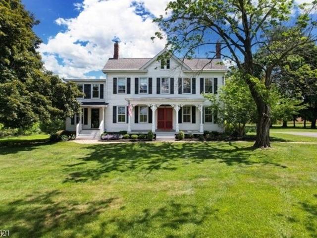 Harlingen Rd, Montgomery Twp, Home For Sale