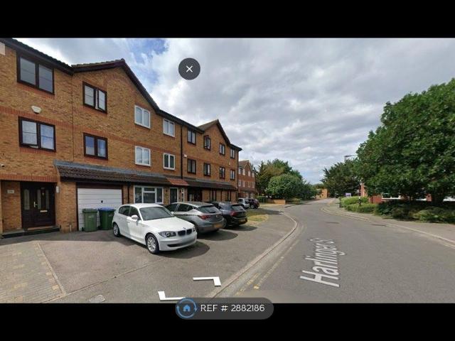 Harlinger Street, London SE18, Room to rent, £850 pcm | PrimeLocation