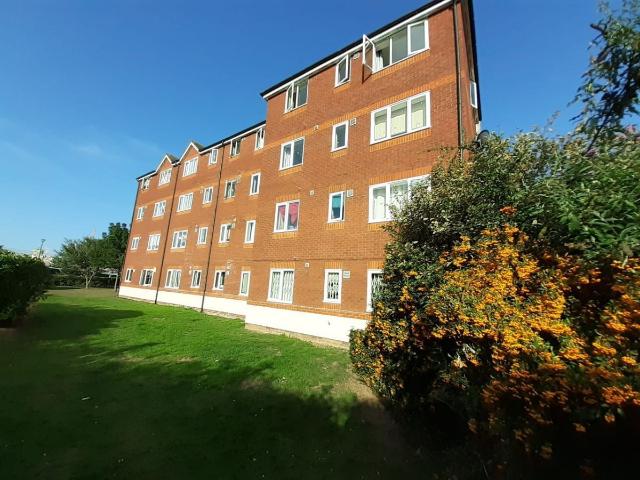 Harlinger Street, Woolwich SE18, 1 bed flat to rent, £1,550 pcm | PrimeLocation