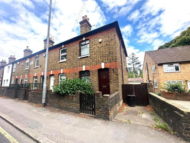 Harlington Road, Uxbridge UB8, 2 bed end terrace house to rent, £1,700 pcm | PrimeLocation