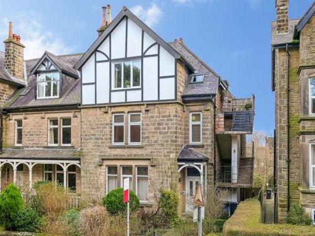 Harlow Moor Drive, Harrogate, 2 Bedroom Apartment