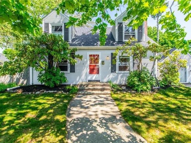 Harmony Ct, Warwick, Home For Sale