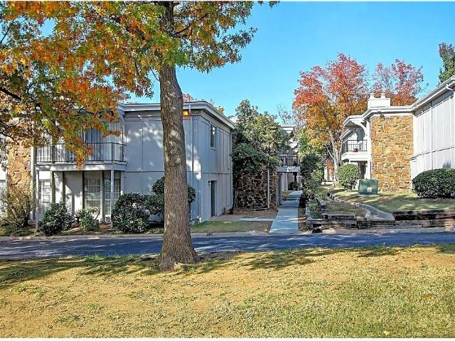 Harmony Glen 1 Bedroom Apartment for Rent at 2413 E 55th Pl, Tulsa, OK 74105 Lewis Crest