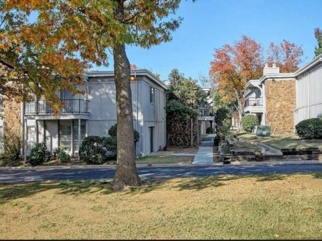 Harmony Glen Apartments 2 Bedroom Apartment for Rent at 2413 E 55th Pl, Tulsa, OK 74105 Lewis Crest
