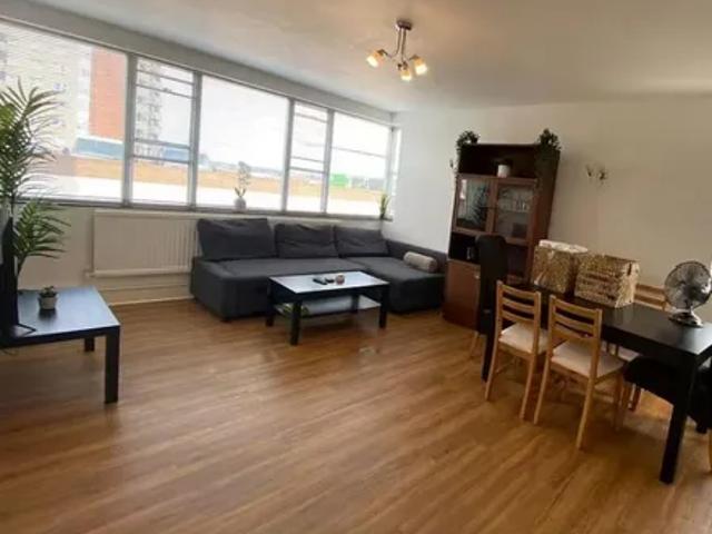 Harmony Way, London, NW4 2BZ, United Kingdom | 2 bed apartment for rent #140657169 | Rentberry