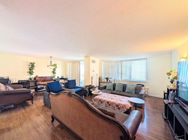 Harmon Cove Tower Unit,secaucus, Condo For Sale