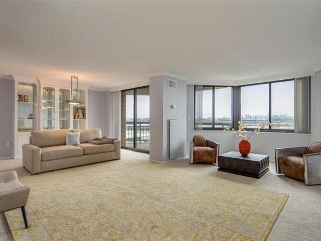 Harmon Cove Tower Unit,secaucus, Condo For Sale