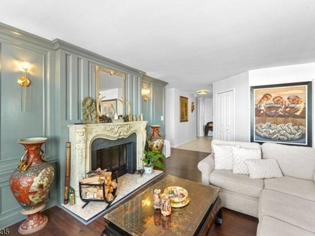 Harmon Cove Tower, Secaucus, Condo For Sale