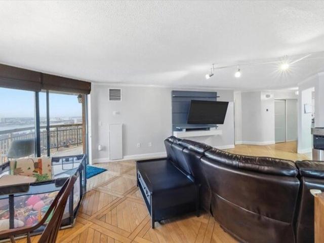 Harmon Cove Tower, Secaucus, Condo For Sale