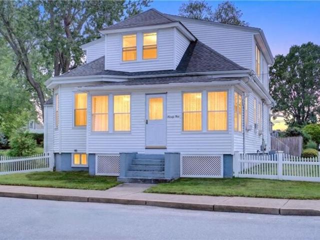 Harmon Ave, Cranston, Home For Sale