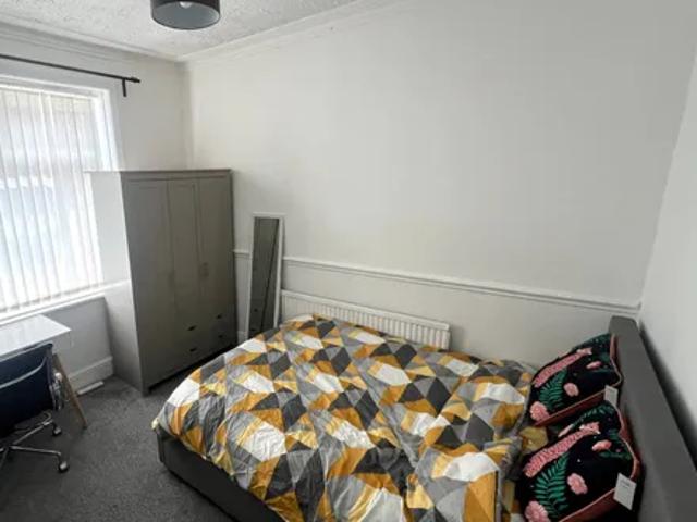 Harmsworth Street, Eccles, M6 5UU, United Kingdom | Room for rent #151800837 | Rentberry