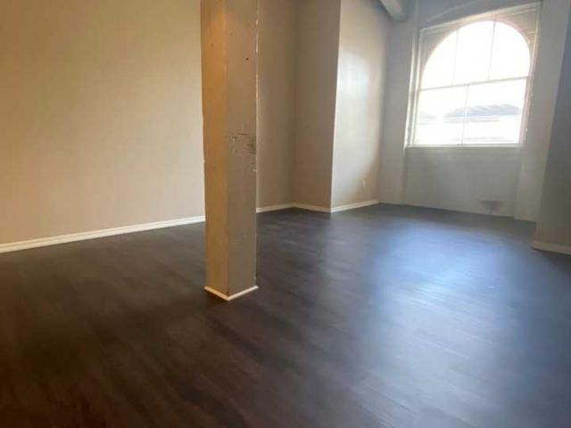 Harney Street Apartments in the Old Market 1 Bedroom Apartment for Rent at 1115 Harney St, Omaha, NE 68102 Old Market