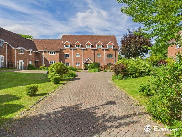 Harnleigh Green, 80 Harnham Road, Salisbury, Wiltshire SP2, 1 bed terraced house to rent, £1,150 pcm | PrimeLocation