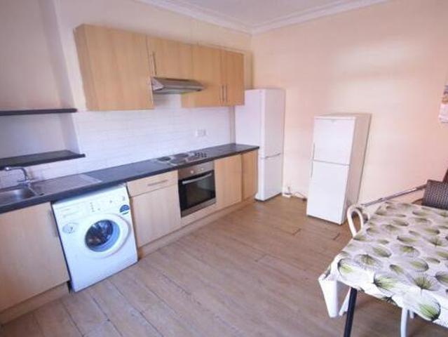 Harold Avenue, Hyde Park, 4 Bedroom Terraced