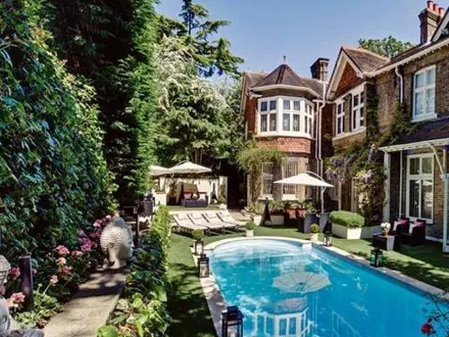 Harold Gillies, 71 Frognal, London, NW3 6YA, United Kingdom | 10 bed house for rent #72869483 | Rentberry