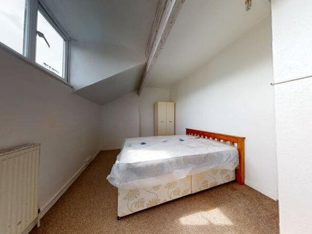 Harold Street, Hyde Park, Leeds LS6, 2 bed shared accommodation to rent, £1,002 pcm | PrimeLocation