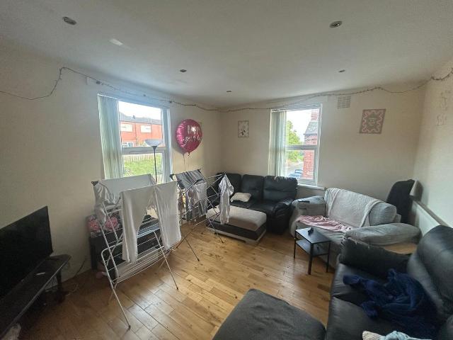 Harold Street, Hyde Park, Leeds LS6, 4 bed terraced house to rent, £1,473 pcm | PrimeLocation