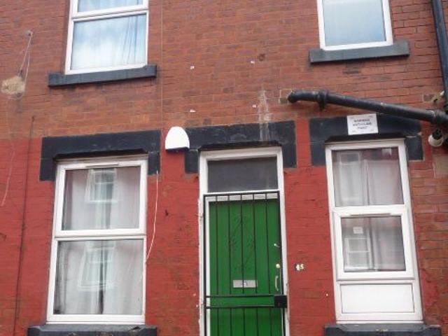 Harold Road, 45, Leeds LS6, 2 bed terraced house to rent, £967 pcm | PrimeLocation