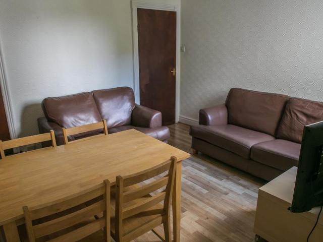Harold Road Copy, Edgbaston B16 3 bed house to rent £1,434 pcm £331 pw