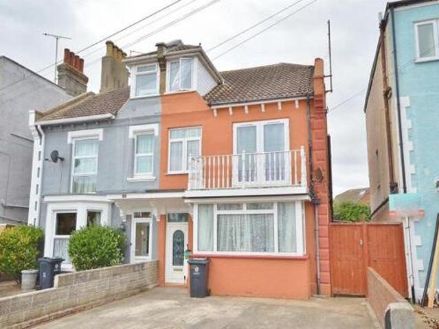Harold Road, East Clacton, 4 Bedroom Semi detached