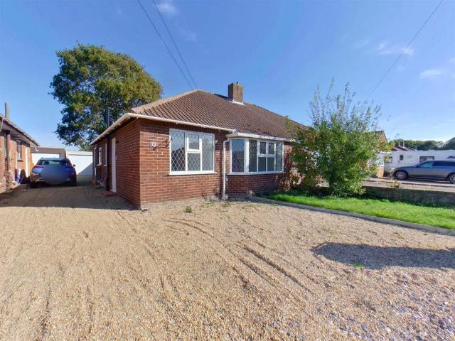 Harold Road, Fareham PO14 3 bed semi detached bungalow to rent £1,495 pcm £345 pw