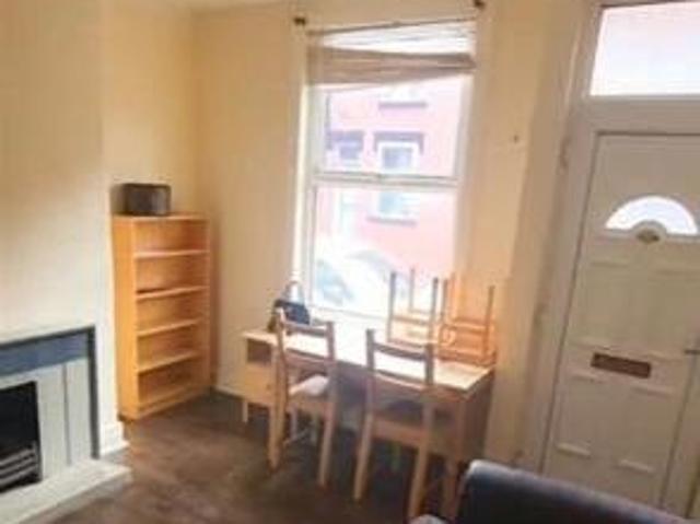 Harold Walk, Leeds, 2 Bedroom Terraced