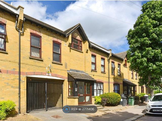 Haronton Court, London E10, 1 bed flat to rent, £1,425 pcm | PrimeLocation