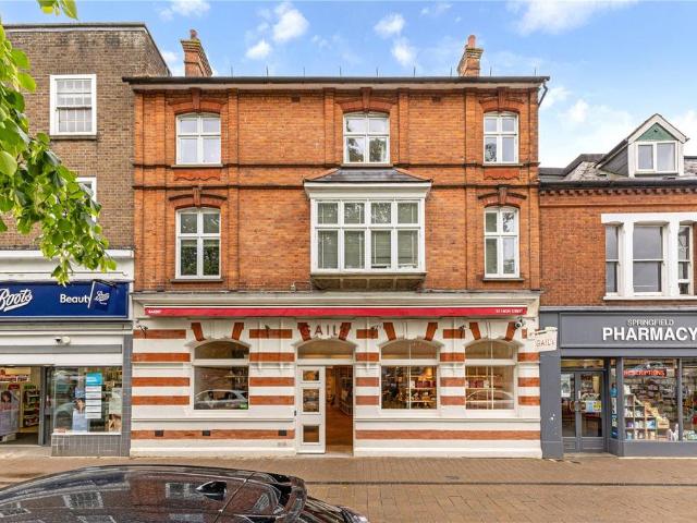 Harpenden, Hertfordshire, AL5 2 bed apartment to rent £2,200 pcm £508 pw
