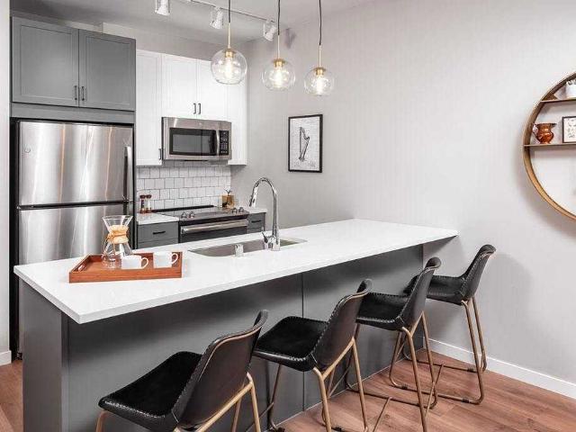 Harper 2 Bedroom Apartment for Rent at 150 Snelling Ave N, St. Paul, MN 55104 Snelling Hamline