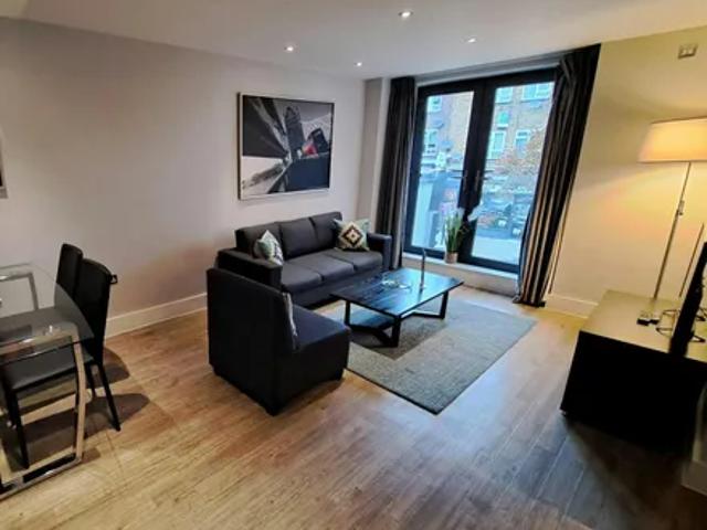 Harper Woods, Uxbridge Road, London, W13 9AA, United Kingdom | 2 bed apartment for rent #165650278 | Rentberry