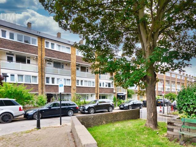 Harpley Square, Bethnal Green, Mile End, London E1, 4 bed maisonette to rent, £3,500 pcm | PrimeLocation