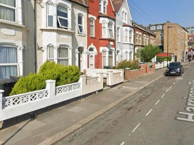 Harringay Road, Harringay Ladder N15, Studio to rent, £1,150 pcm | PrimeLocation
