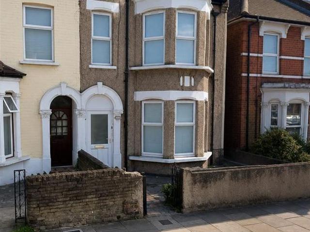 Harringay Road, London N15, 2 bed flat to rent, £2,100 pcm | PrimeLocation
