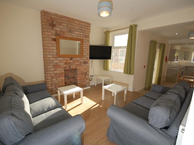 Harrington Drive Room 1