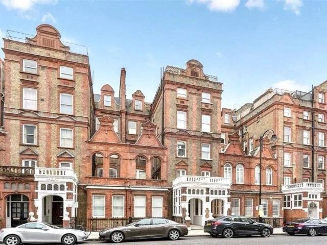 Harrington Gardens, London SW7, 2 bed flat to rent, £3,650 pcm | PrimeLocation